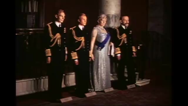Tussad’s Wax Museum, London, 1970’s, Edward Viii, Geo Vi, Queen Mary ...