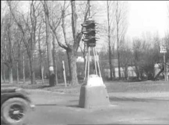 Philadelphia, First Traffic Light on City Line Avenue, USA, 1920s ...