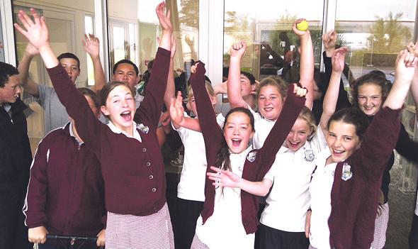 ACS adds year 9 and 10 pupils to roll