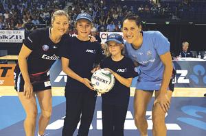 Taylor meets her netball idols