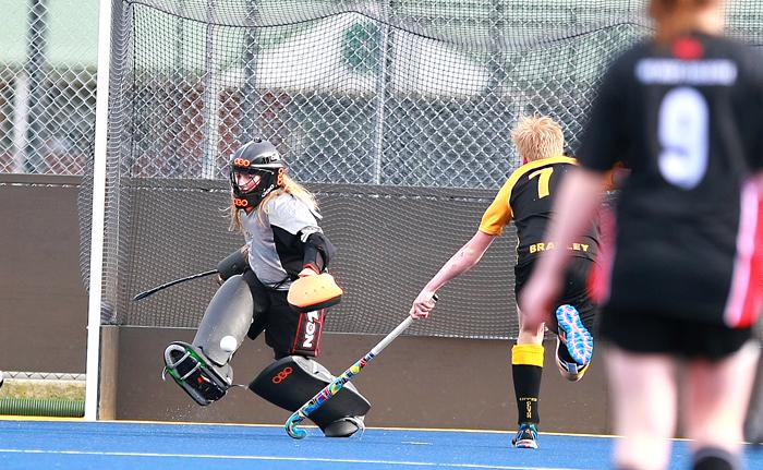 Goalie keeps clean sheet