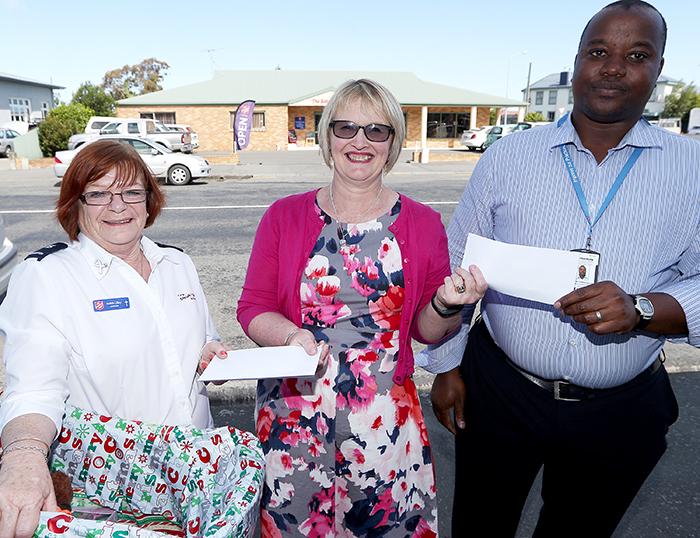 'Tis the season for giving