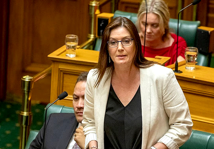 Ministerial promotion for Luxton