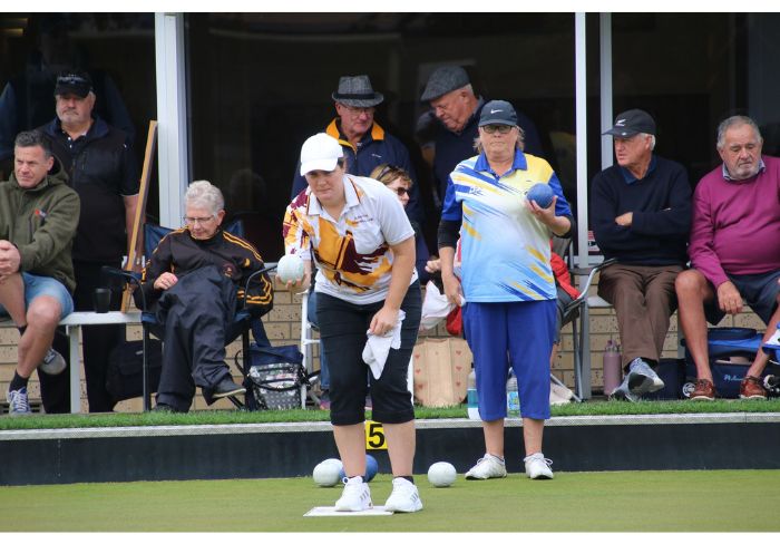 Rep bowlers hit the greens